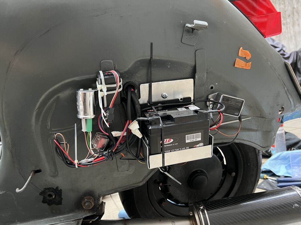 Modern Vespa : thinking about installing a SIP digital speedo