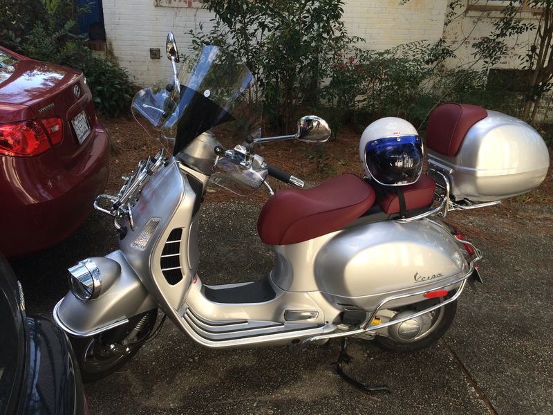 Modern Vespa : GTS Top Box Rack