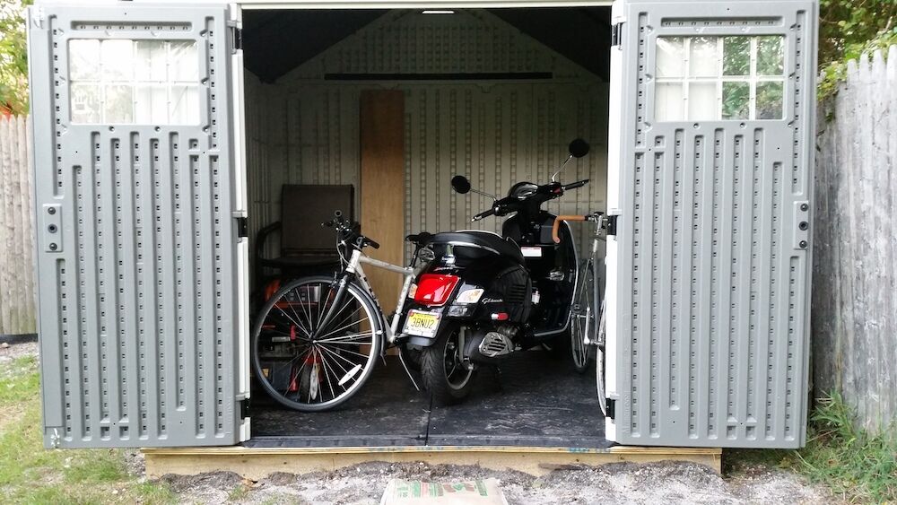 Modern Vespa : Storage suggestions