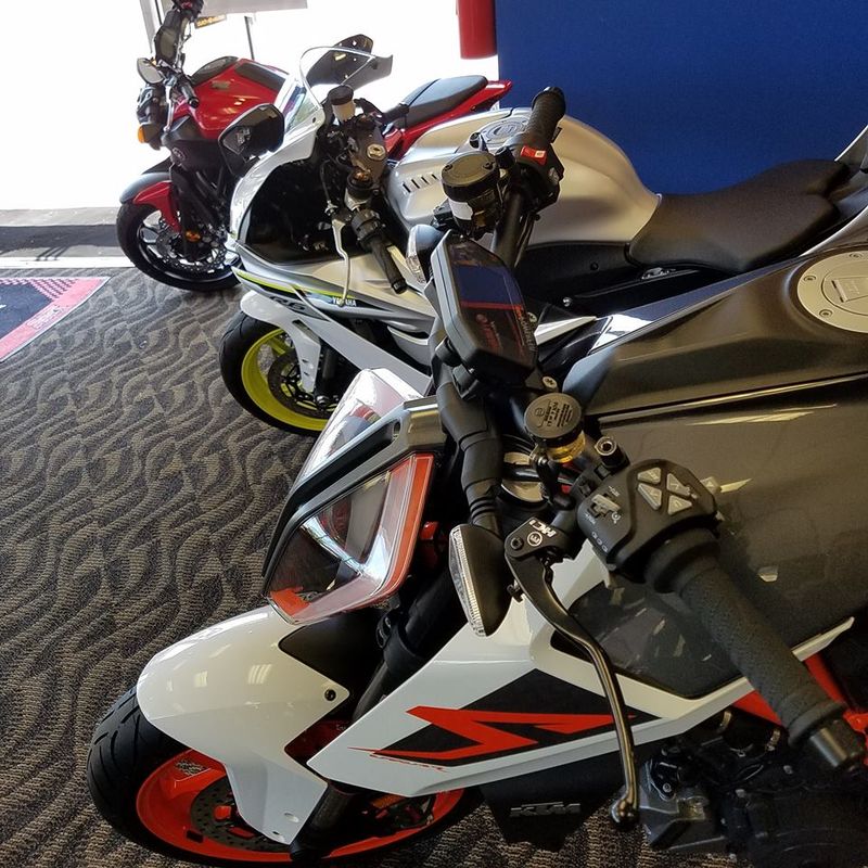 Modern Vespa : Send Out Succour: Rotella Meltdown (Global Distress Signal)