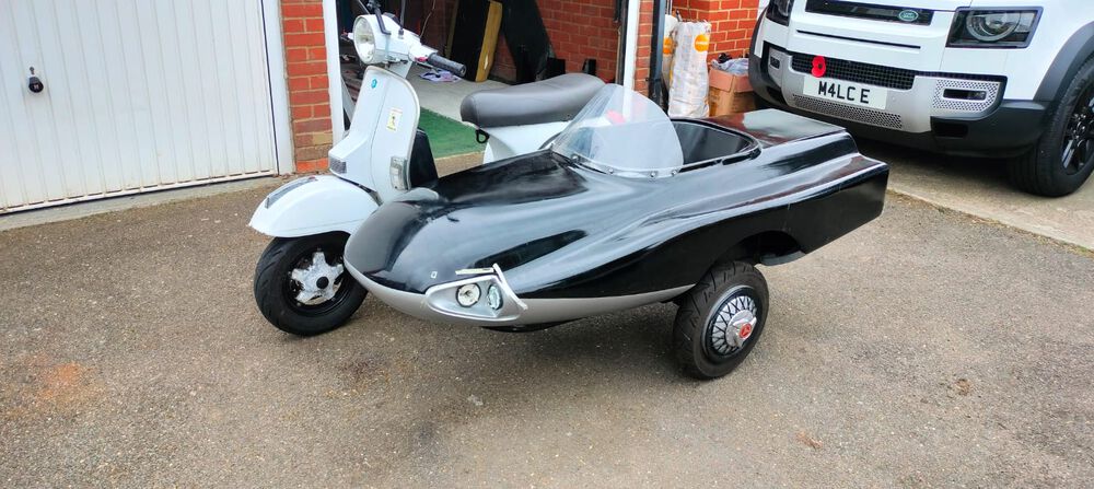 Modern Vespa : sidecar i.d build and ongoing 'adjustments'