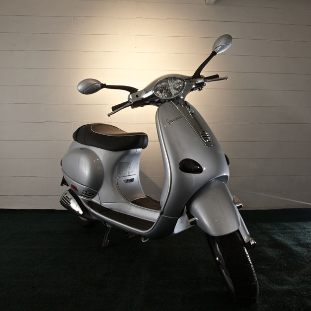 Modern Vespa : 2005 ET2 2T 50cc