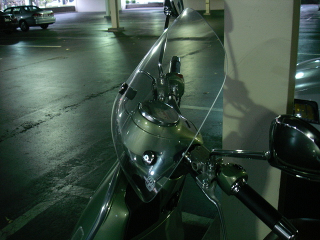 Modern Vespa : GTV windscreen, Motorsport Scooters exclusive!