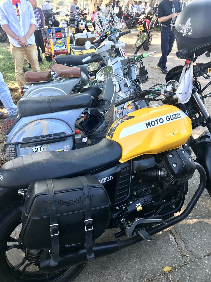 Modern Vespa : Distinguished Gentleman's Ride today