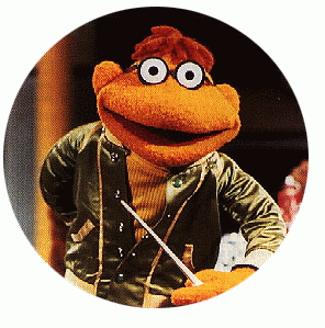 Modern Vespa : Muppets on Scooters