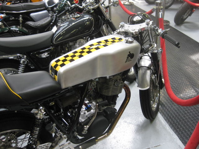 Modern Vespa : Went to 20th Century Cycles in Oyster Bay