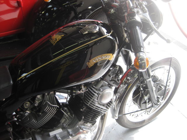 Modern Vespa : Went to 20th Century Cycles in Oyster Bay