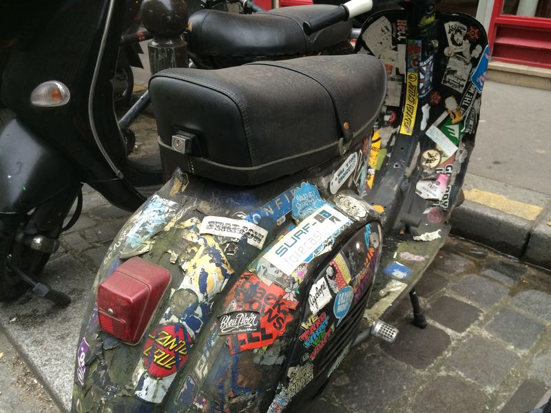 Modern Vespa : Ooh that 'patina'...