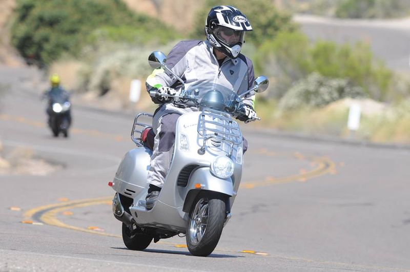 Modern Vespa : Loving my new 2016 GTV