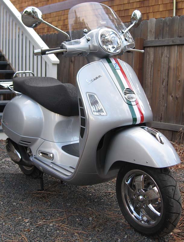 Modern Vespa : How does Silver GTS look with chrome?