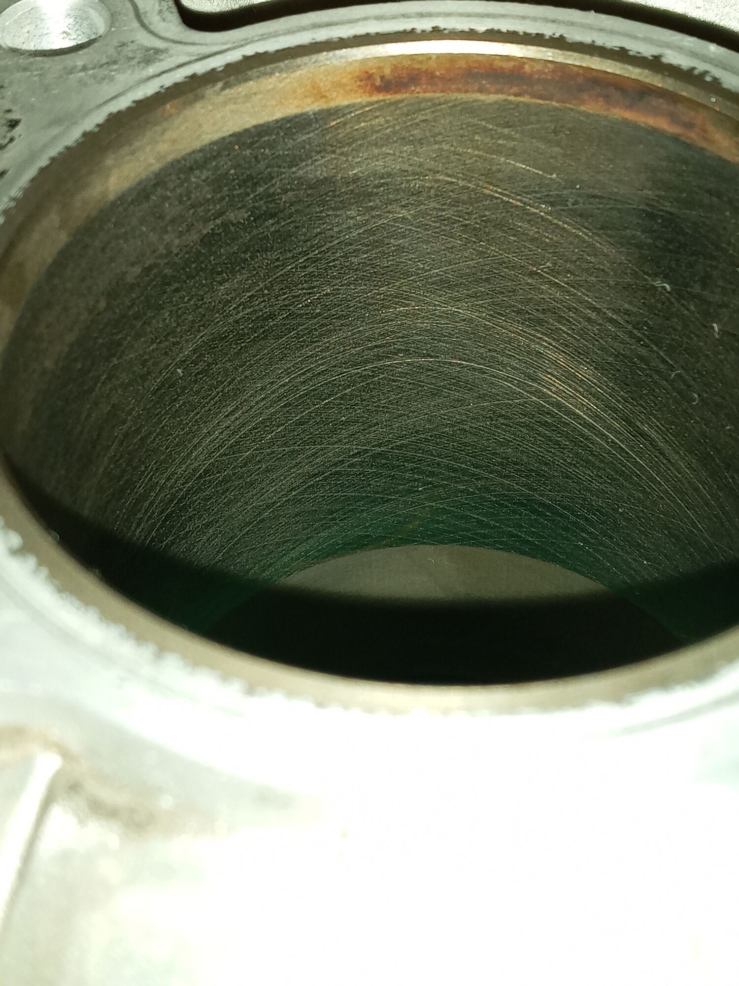 Modern Vespa : LX150 engine apart - anything to worry about?