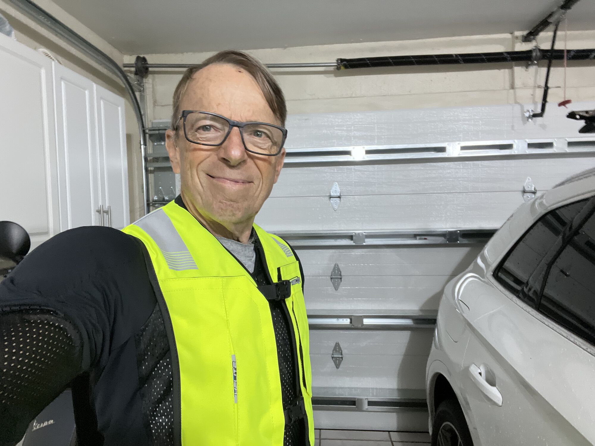 Modern Vespa : Helite mechanical Airbag Turtle 2 Vest