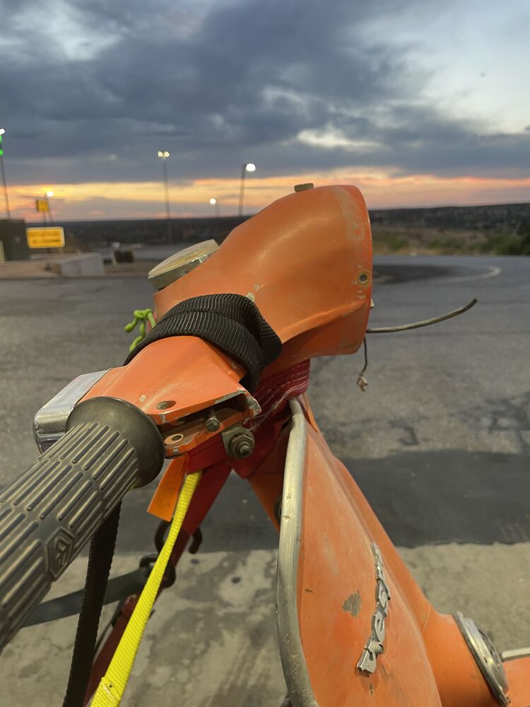 Modern Vespa : Dumb and Dumber... round trip to Albuquerque for a V90