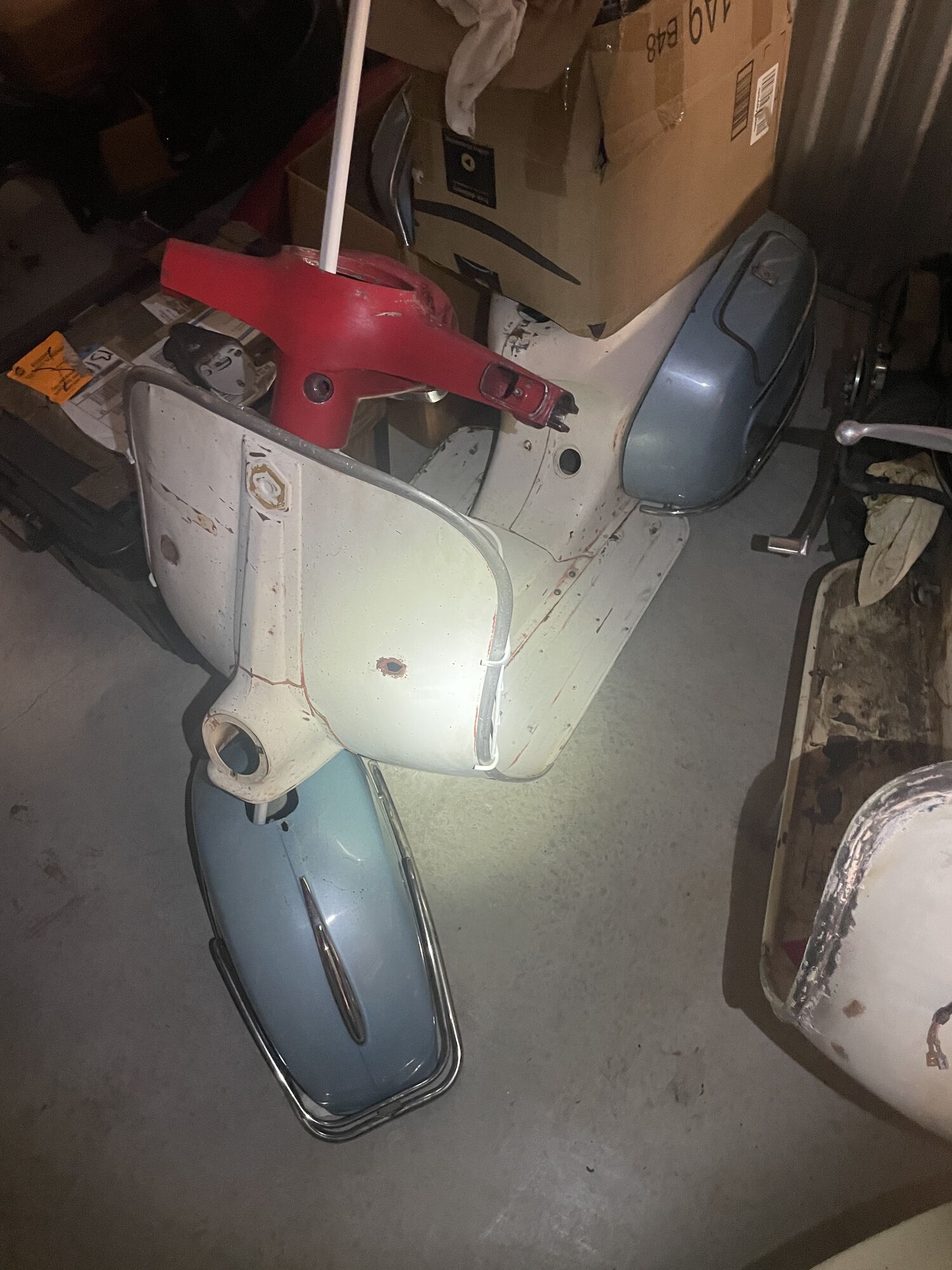 Modern Vespa : Sprint frame vs Rally frame