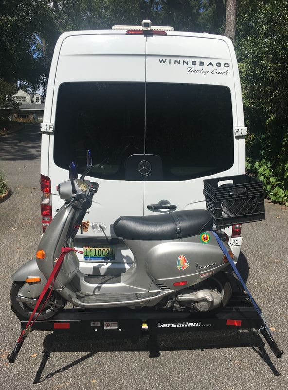 Modern Vespa : RV'ng with Scooters