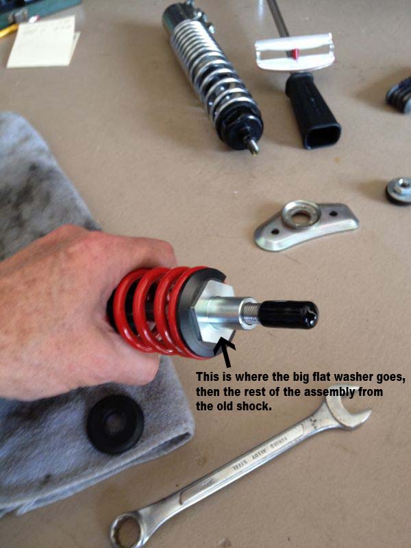 Modern Vespa : GTS 300 gets a Bitubo