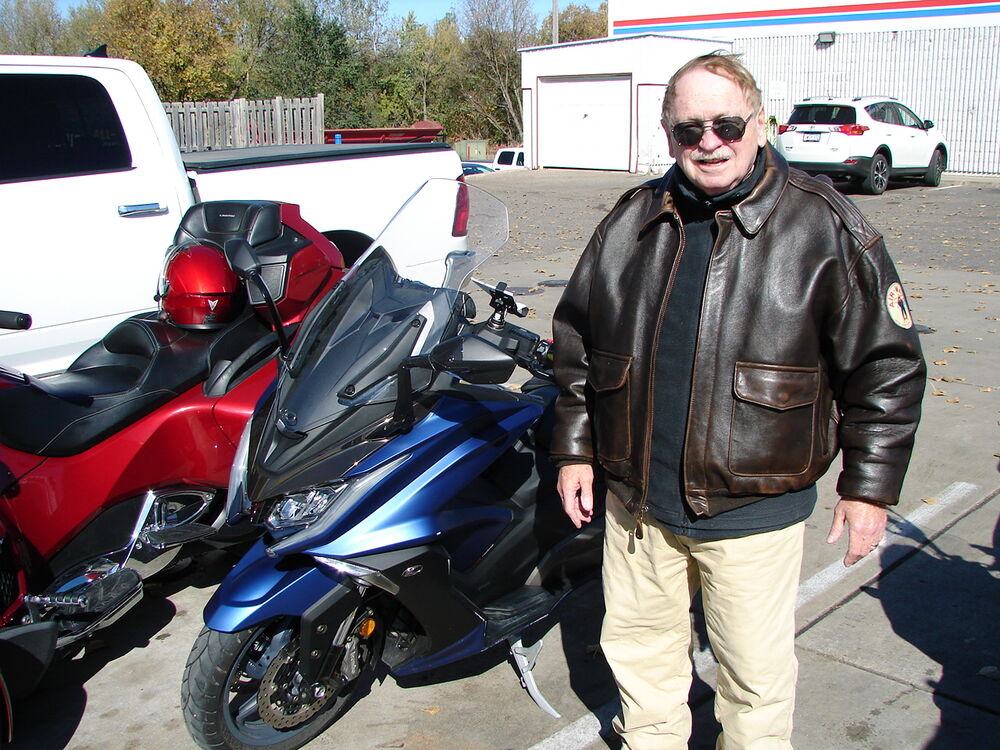 Modern Vespa : Why many of us will be eventually riding non-ICE scooters