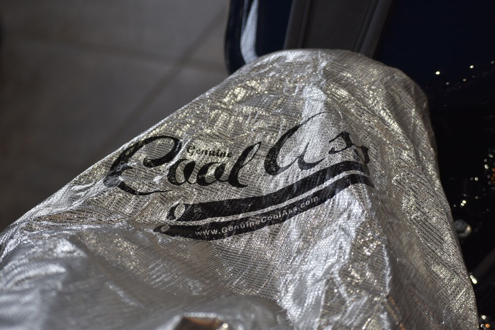 Modern Vespa : CoolAss - Logo or No Logo