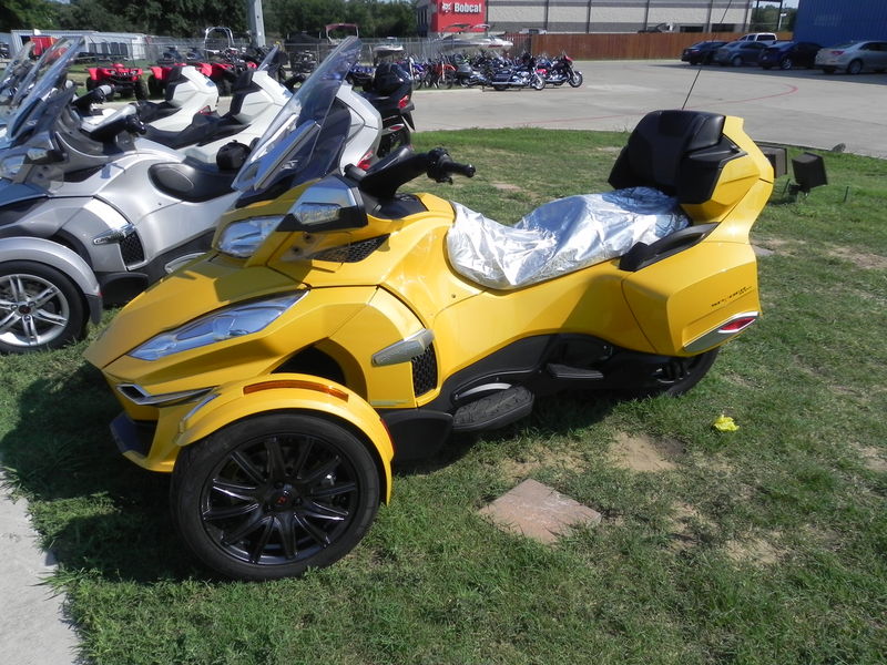 Modern Vespa : CoolAss Waterproof Heat-Reflective Seat Covers