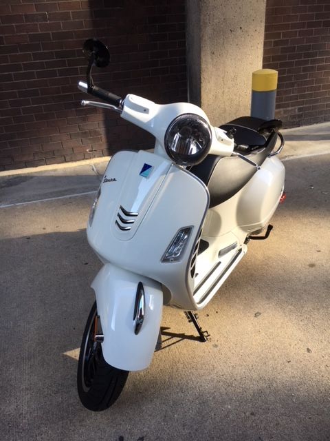 Modern Vespa : 2018 GTS side stand mounted on older models