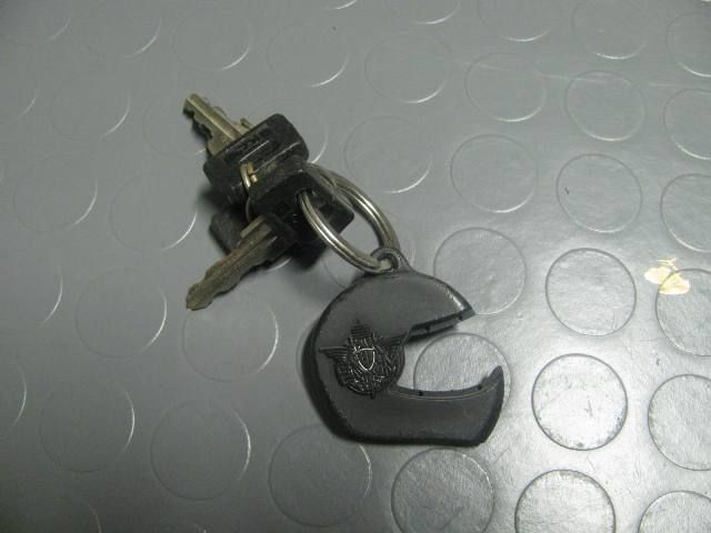 Modern Vespa : Show me your Vespa Keys