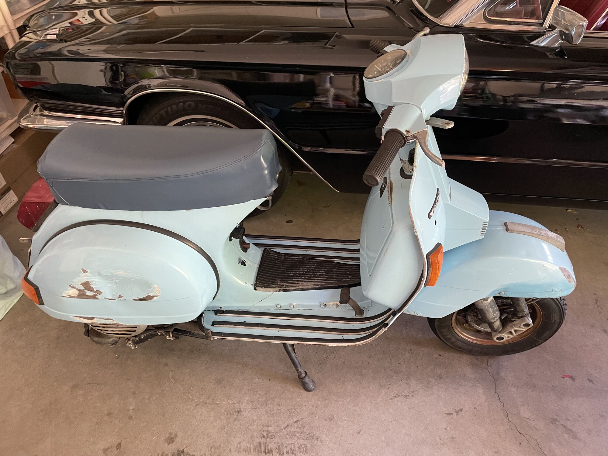 Modern Vespa : CA DMV salvage