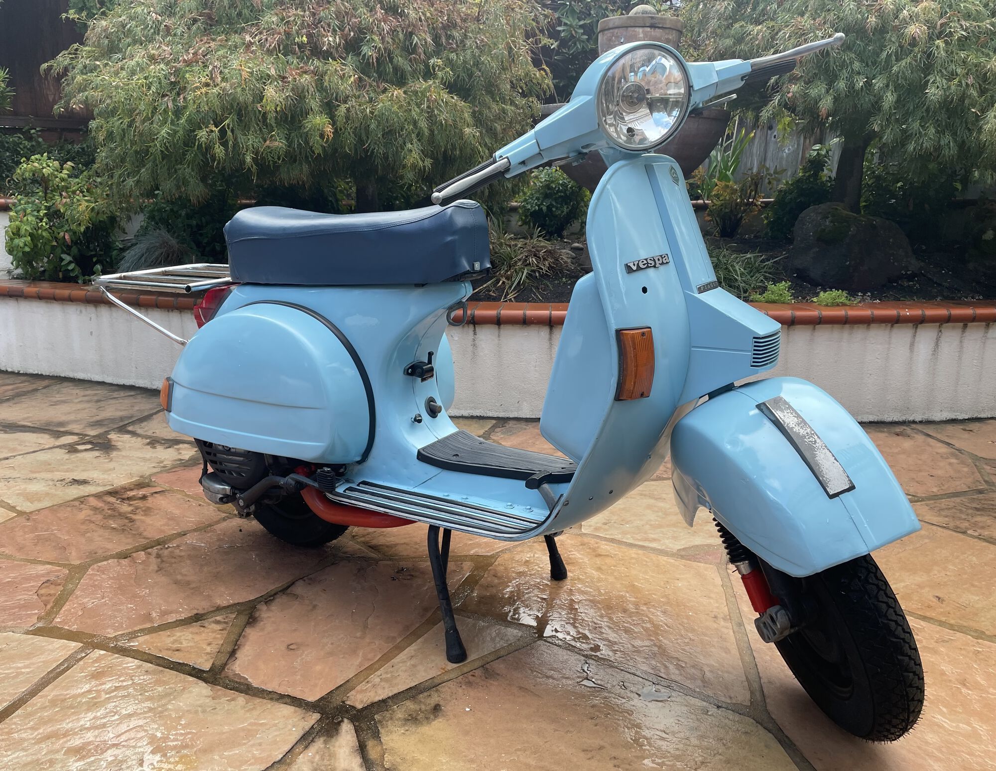 Modern Vespa : CA DMV salvage