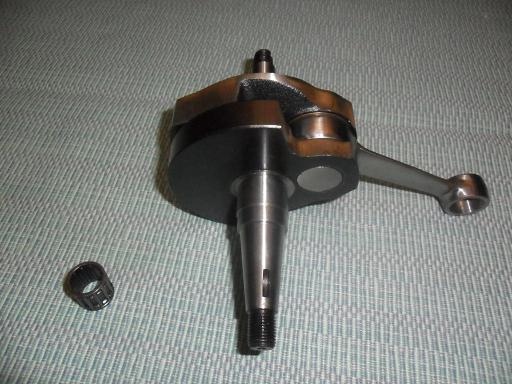 Modern Vespa : Help please crankshaft rotary in reed valve conversion px?