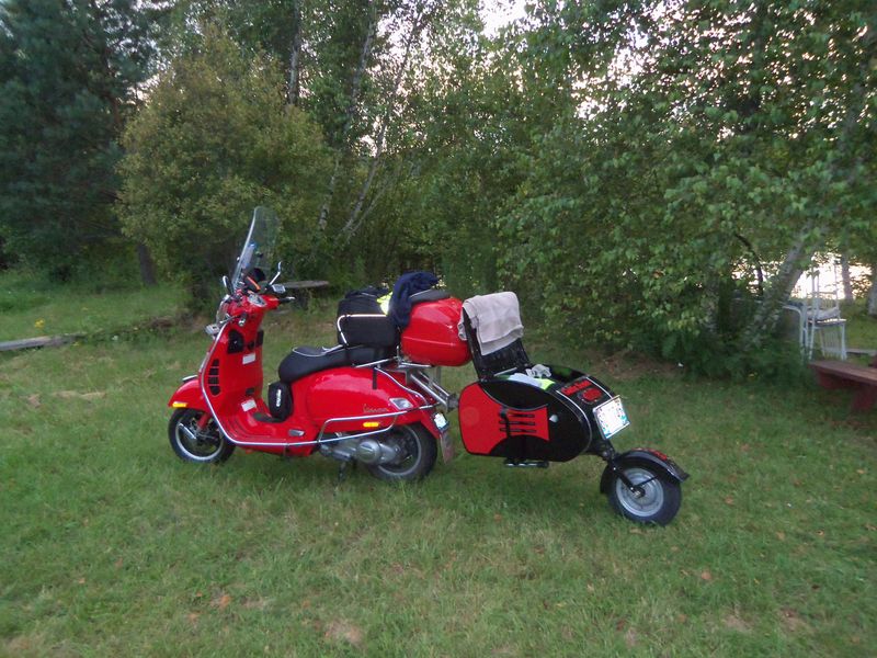 Modern Vespa : Scooter Cargo Trailers + Introduction + My New LXV