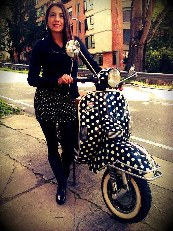 Modern Vespa : Your new daily respectable, clothed scooter girls