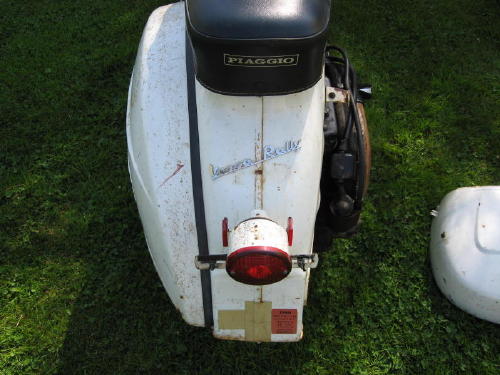 Modern Vespa : 1972 Vespa Rally 180