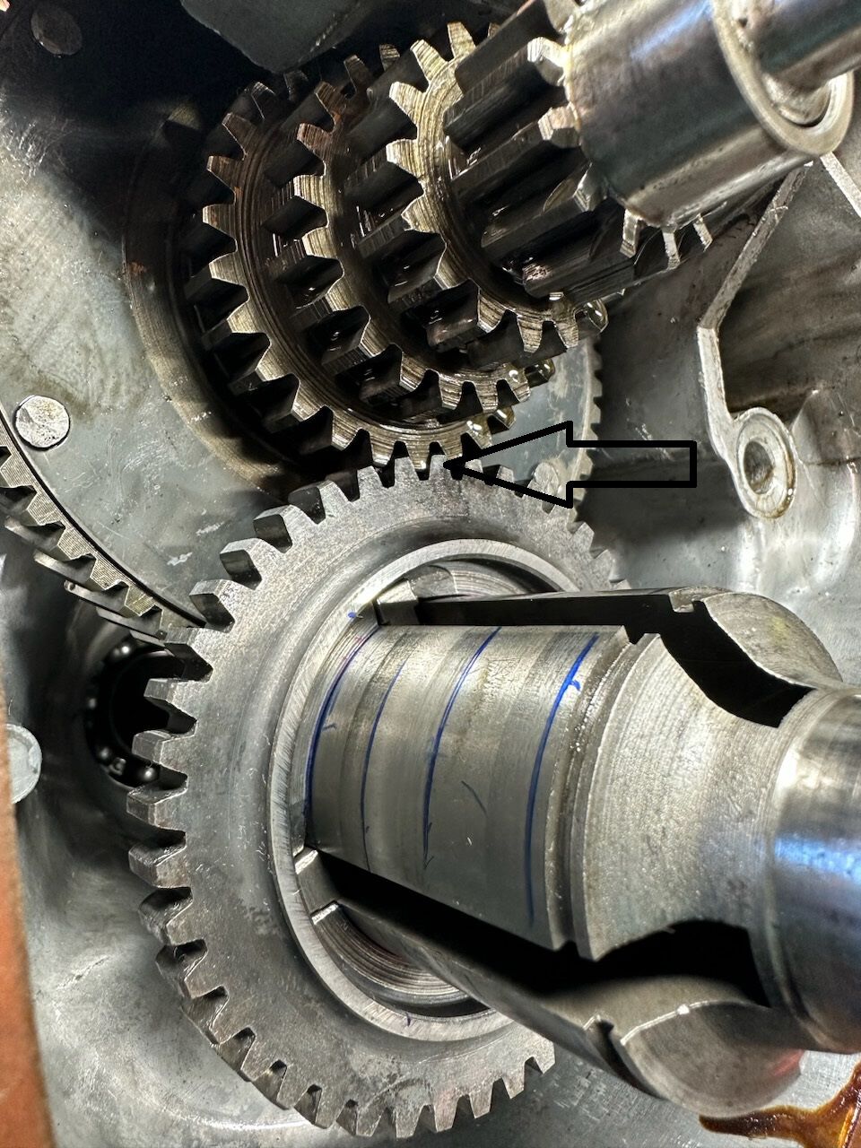 Modern Vespa : Gears as in a source for Large Frame VBB