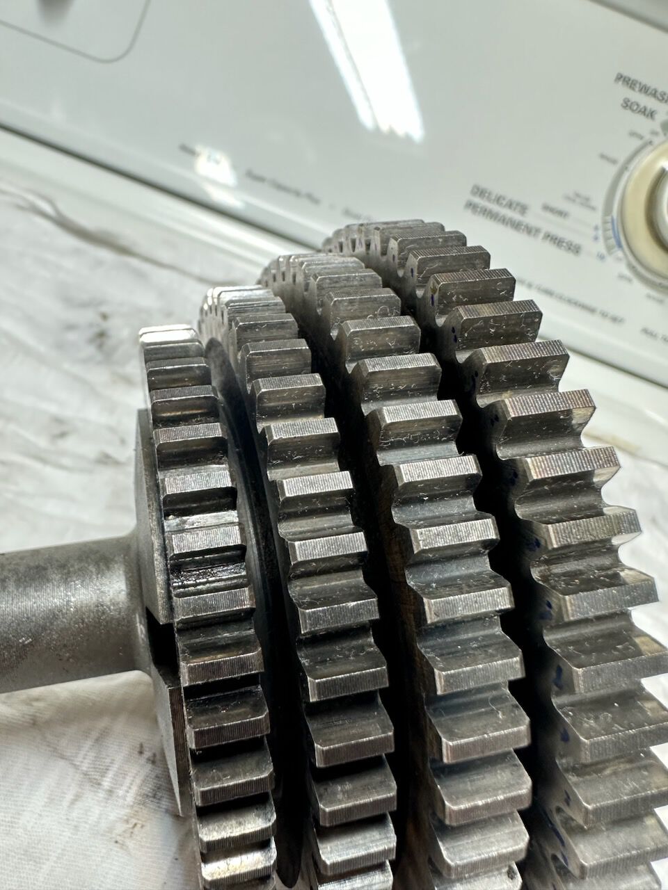 Modern Vespa : Gears as in a source for Large Frame VBB