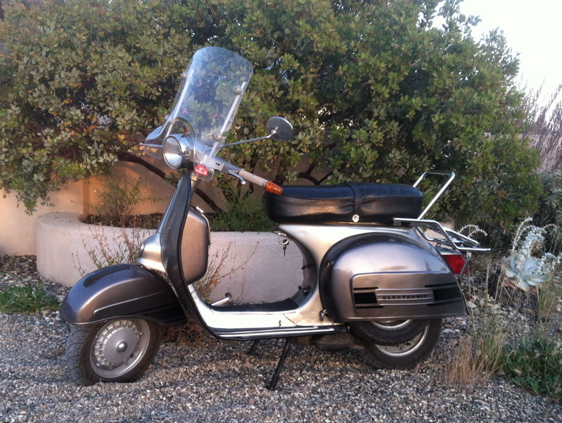 Modern Vespa : best look for Rally 200
