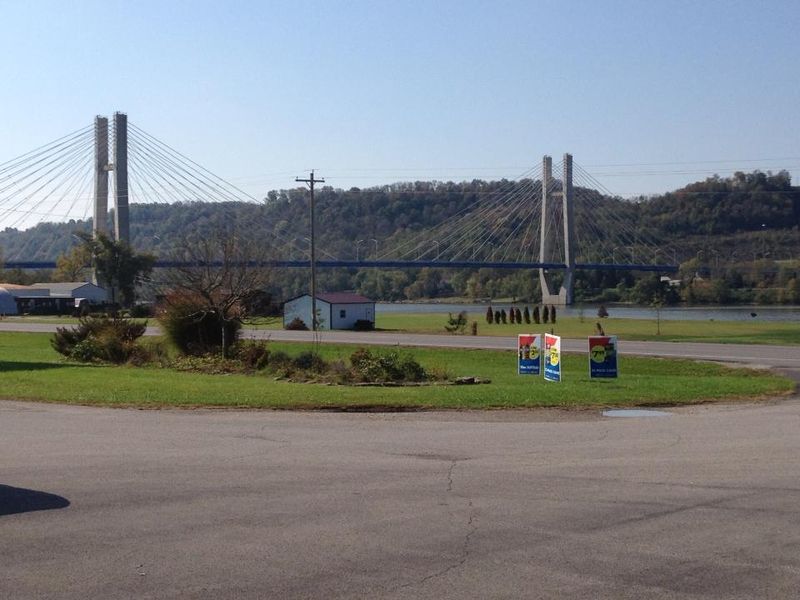 Modern Vespa : Ride to Lexington KY for Crazy Marys Rally