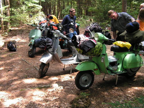 Modern Vespa : Trail riding in Connecticut