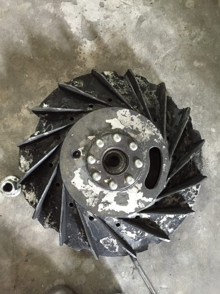 Modern Vespa : 1965 VBB stutters, backfires, then dies...