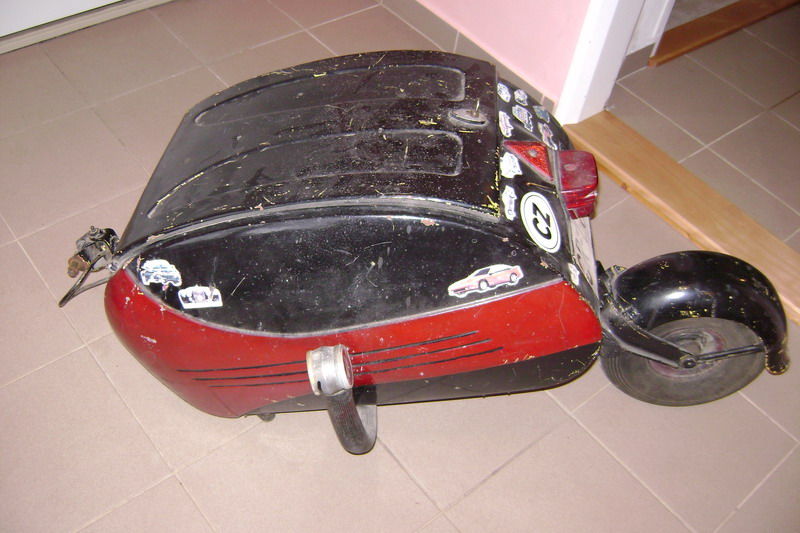 Modern Vespa : PAV 40 trailer renovation for Vespa GTS