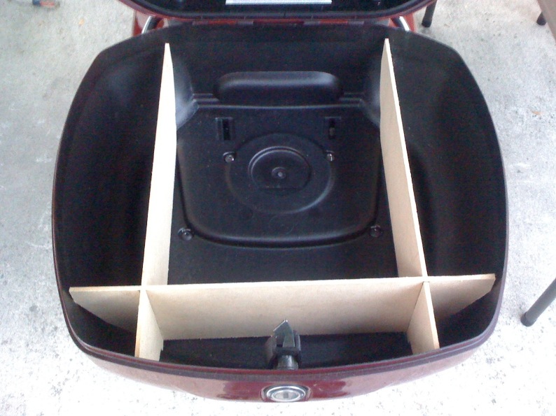 Modern Vespa : GTS Top Box Organizer