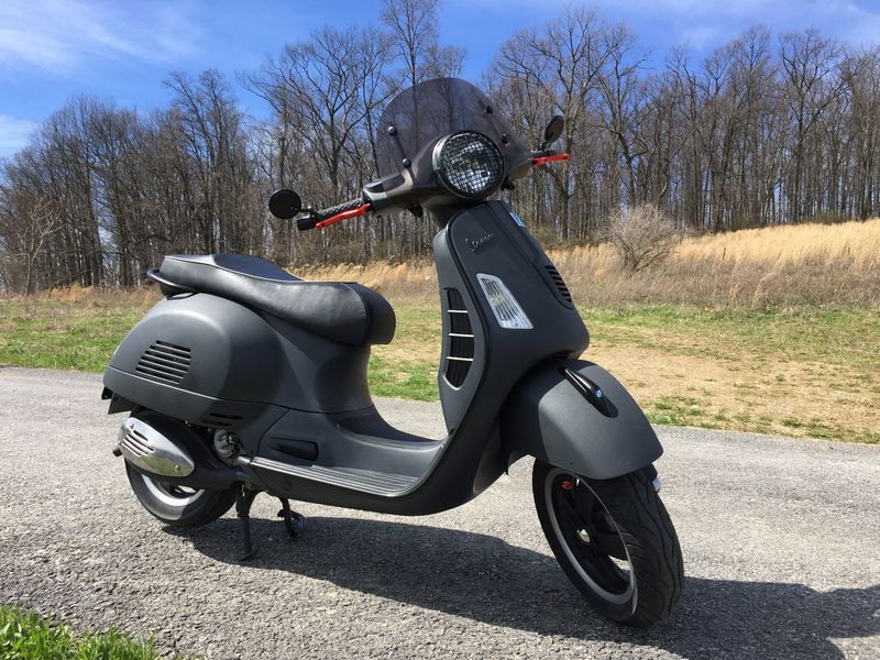 Modern Vespa : 2009 Vespa GTS 250 Projects
