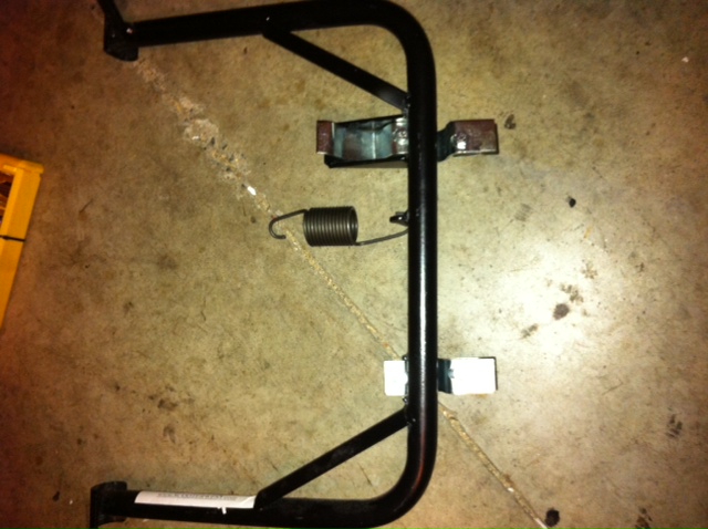 Modern Vespa : Reinforced Center stand Installation