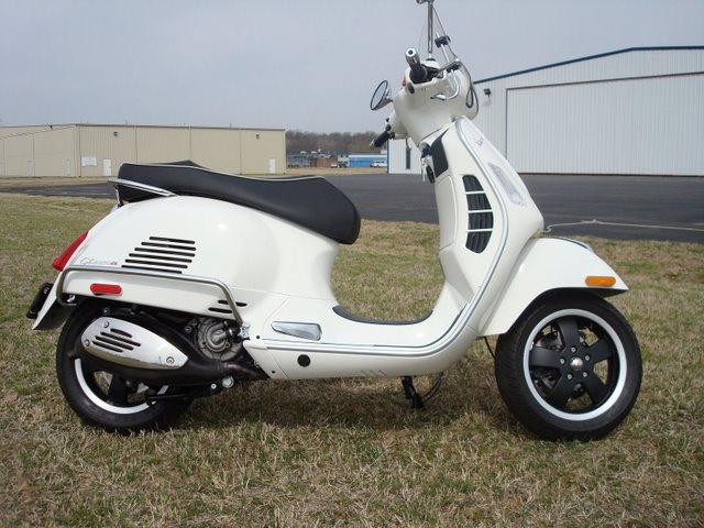 Modern Vespa : post pics of your gts