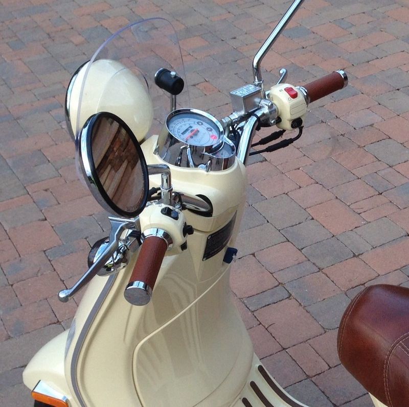 Modern Vespa : Handlebar swap