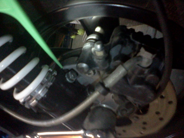 Modern Vespa : YSS Shocks