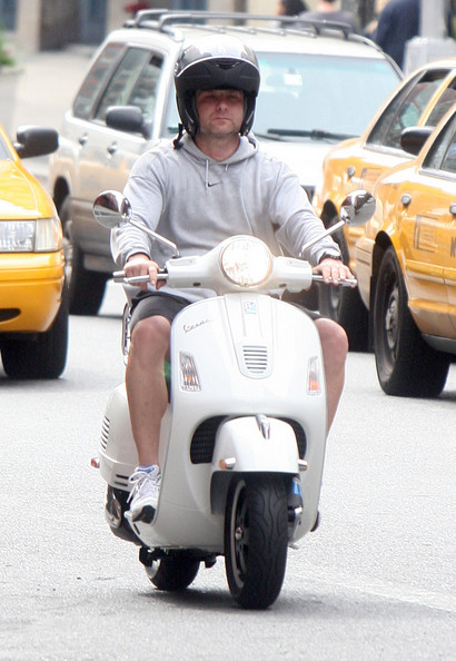 Modern Vespa : Celebrity Scooters