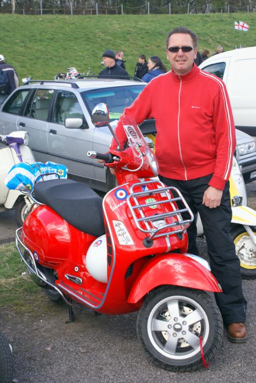 Modern Vespa : Show Us U.