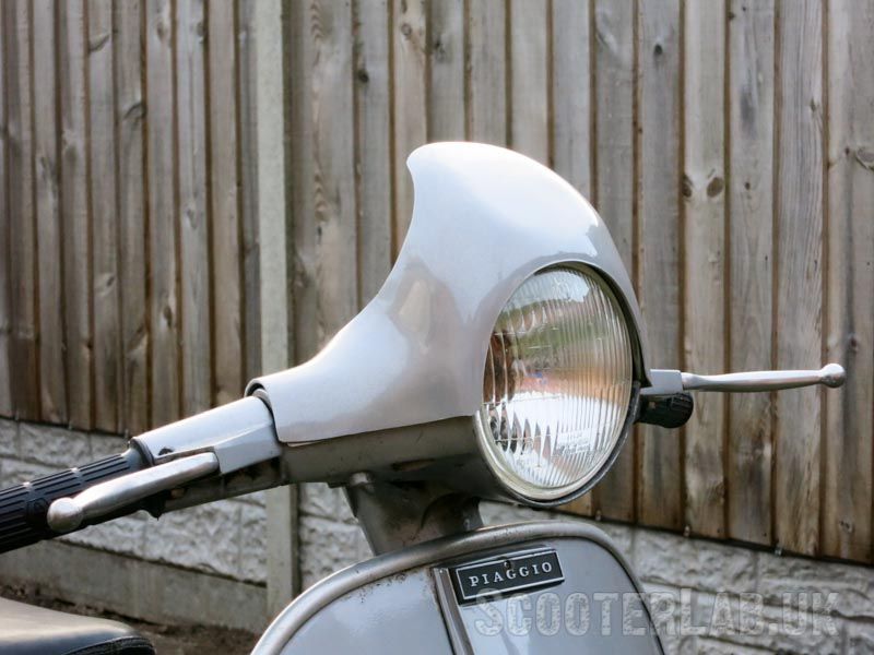Modern Vespa : P200 windscreen for touring