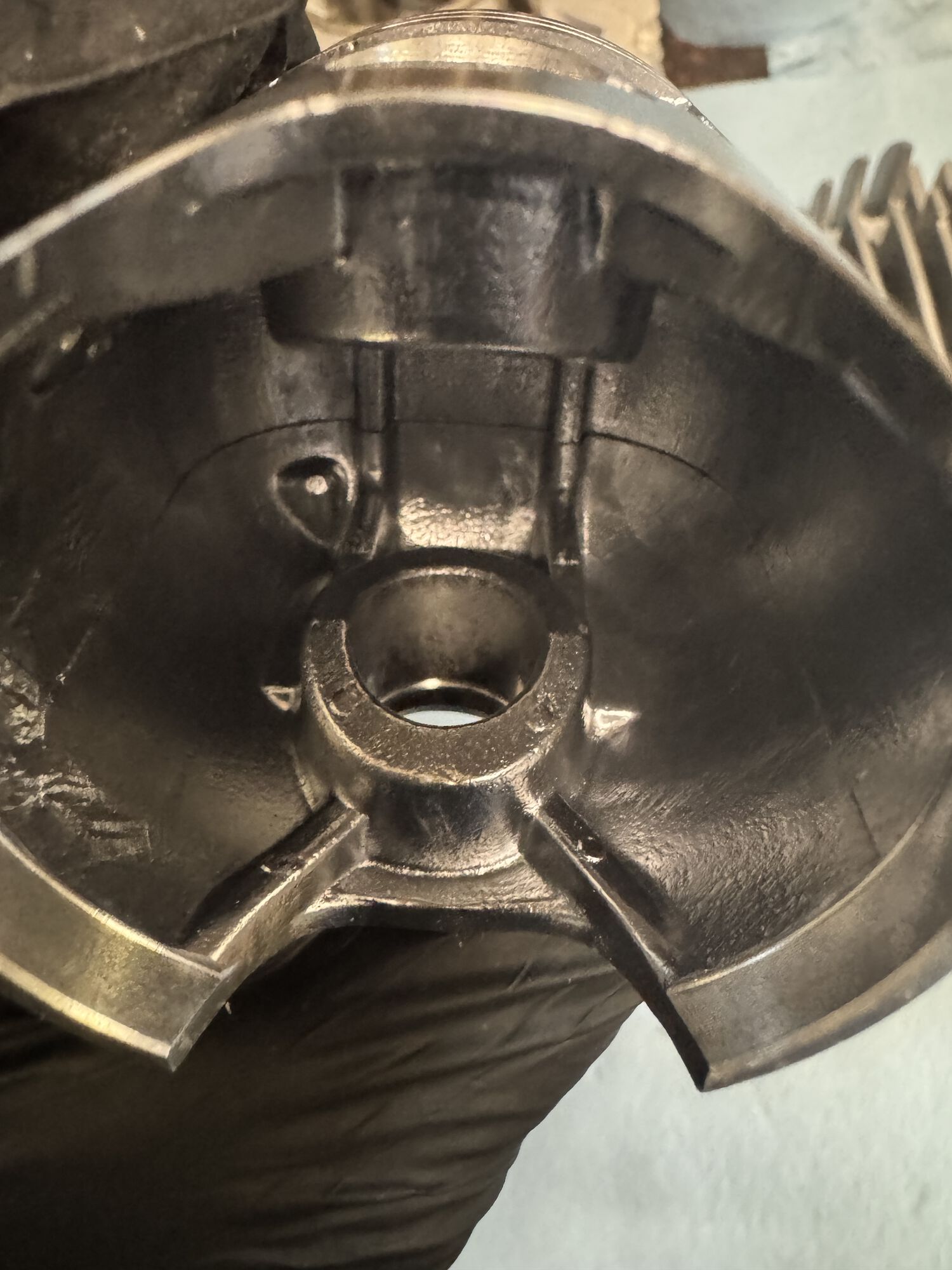 Modern Vespa : New GS150 cylinder has arrived.