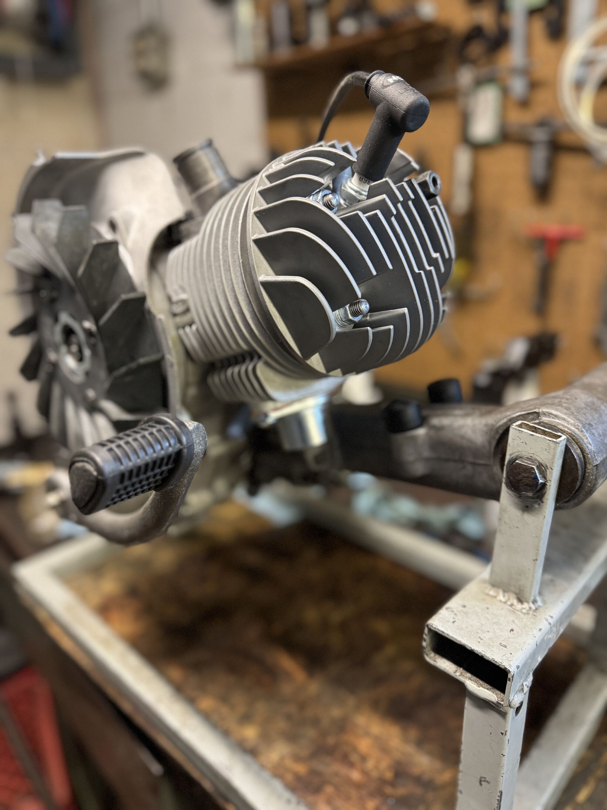 Modern Vespa : New GS150 cylinder has arrived.