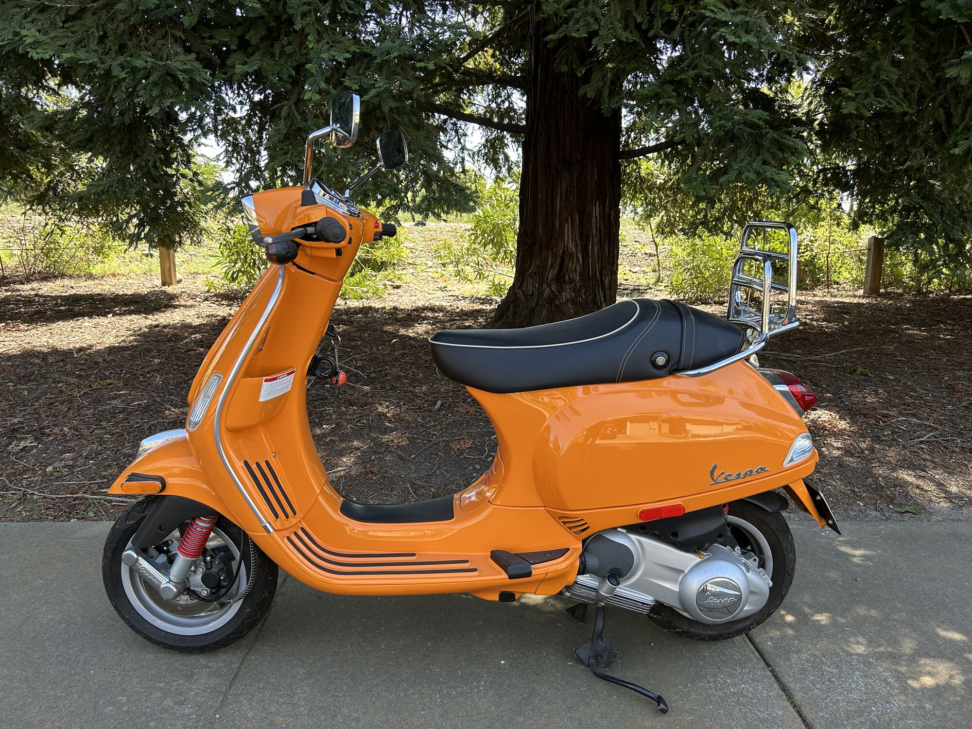 Modern Vespa : [Rancho Cordova Ca] PRICE DROP...for sale 2009 Vespa Piaggio